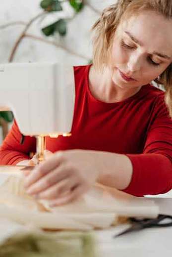 Sewing Machine Noise Reduction: 6 Ways to Make It Quieter